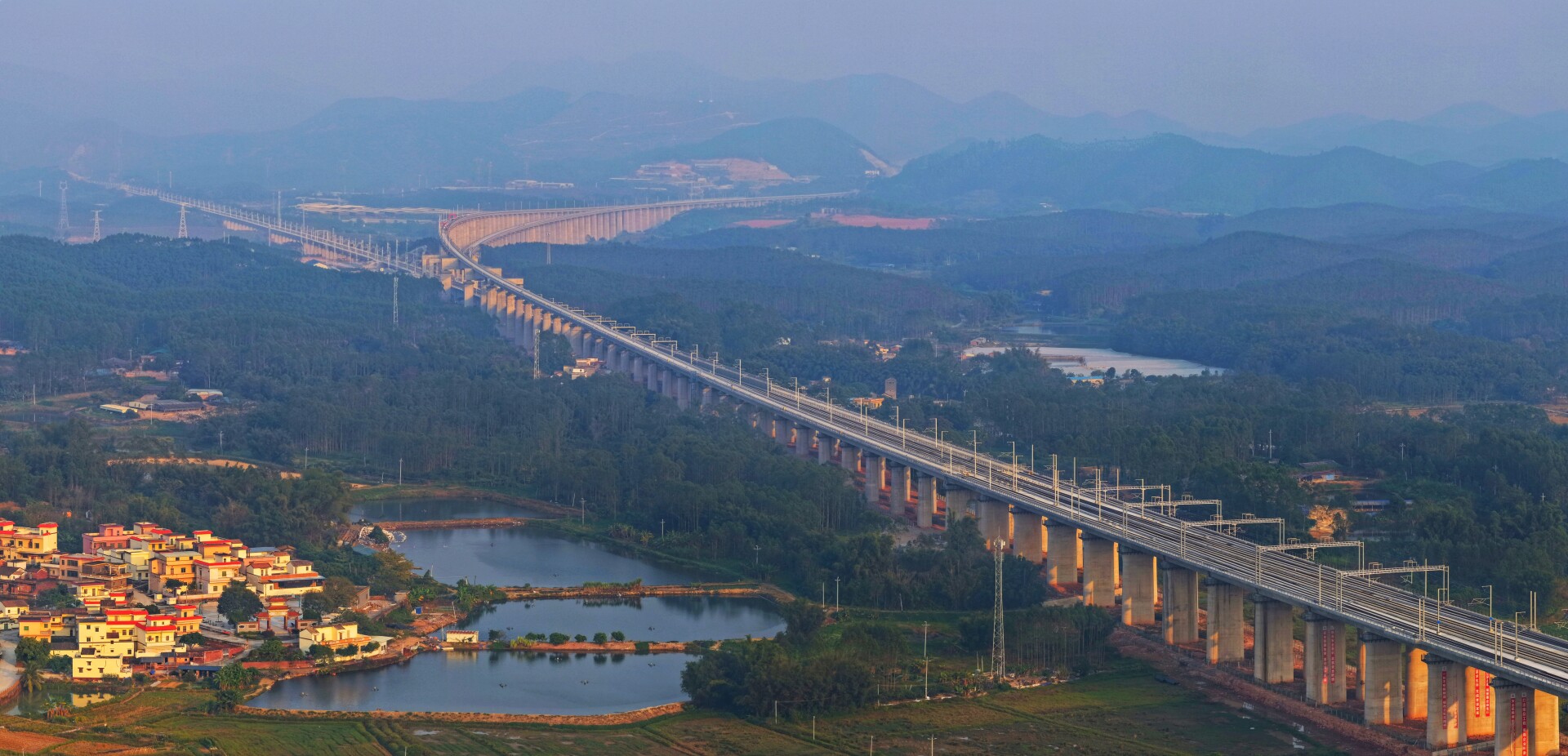 Two new high-speed railways open, linking Pearl River Delta with ...